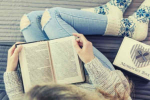 25 of the Best Words to Describe a Book for Your Book Review - Tosaylib